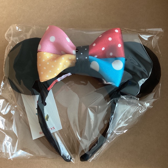 Harveys | Bags | Harveys Minnie Lots Of Dots Medium Stramline Tote With Minnie Lots Of Dots Ears ...